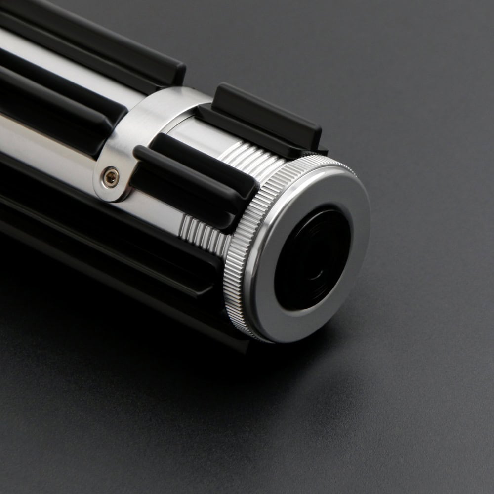 The Elzar Mann Lightsaber – S-RGB | Saber 66